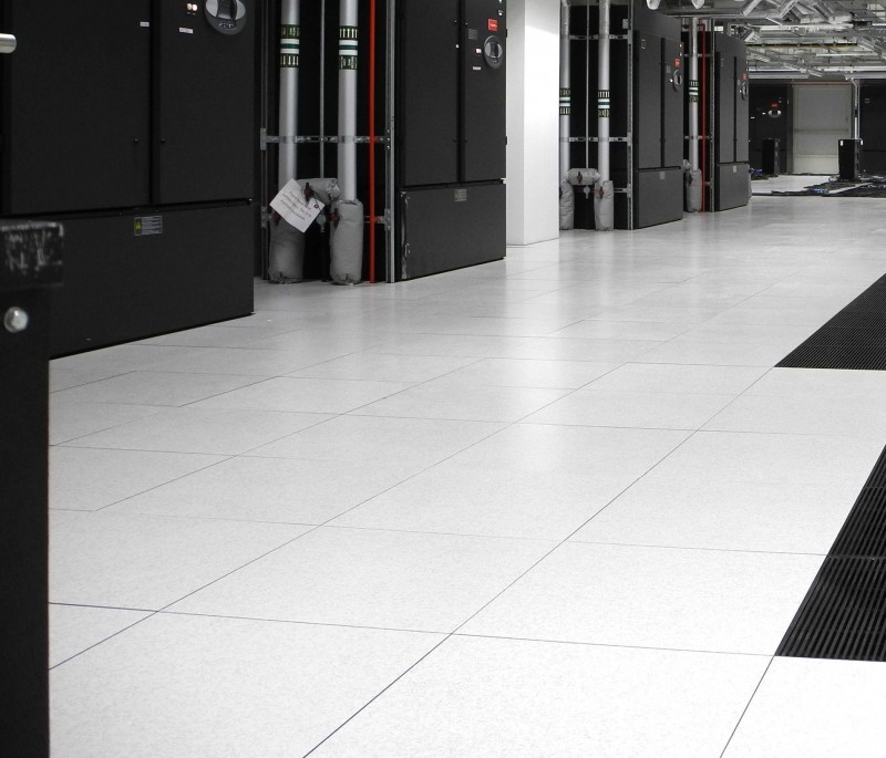 Raised Flooring in Computer Rooms, Server Rooms & Data Centers